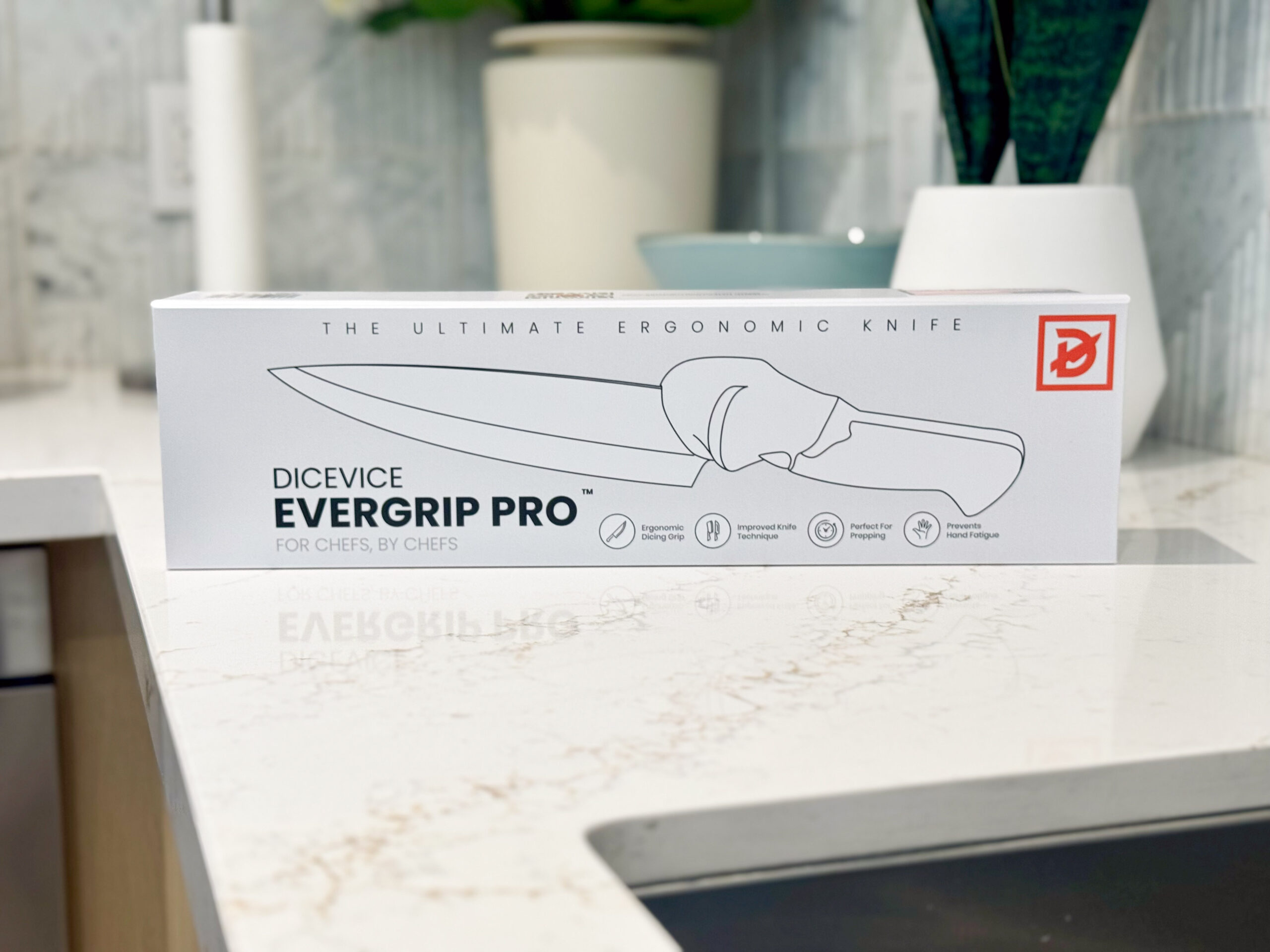 EverGrip Pro 8" Chef Knife – Ergonomic Handle | DiceVice